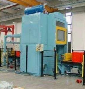 Cold-box core making machine