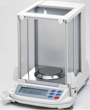 Analysis scale / with internal calibration - 42 - 310 g, 0.01 - 0.1 mg ...