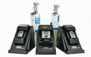 Calibration and bump test docking station for gas detector - DS2 ...