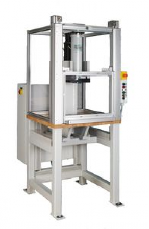 NC press module with force/stroke monitoring and control system Promess